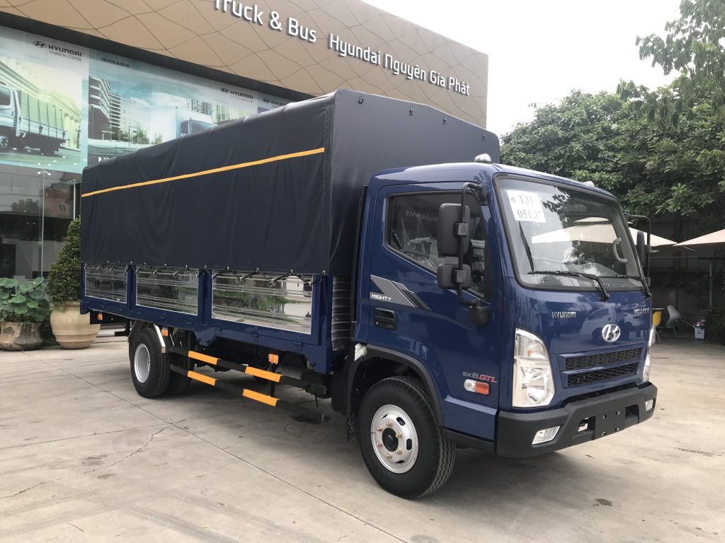 Xe tải HYUNDAI EX8 GTL 8 tấn Thùng Mui bạt